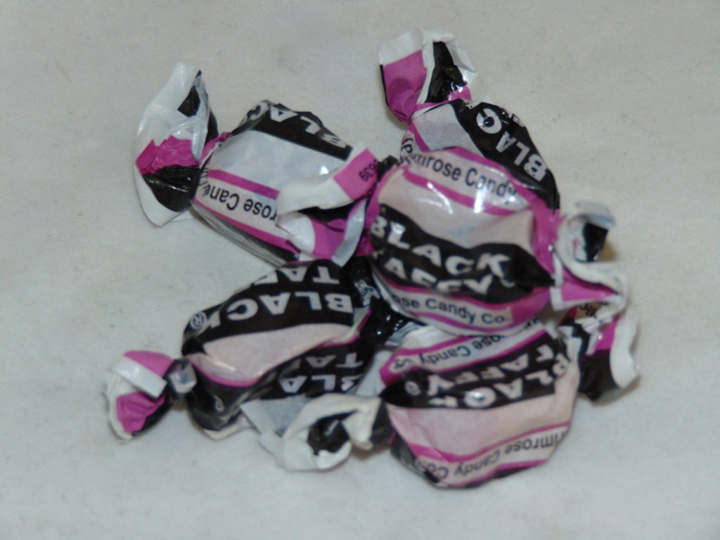 Black Jack Taffy - Candyland Market